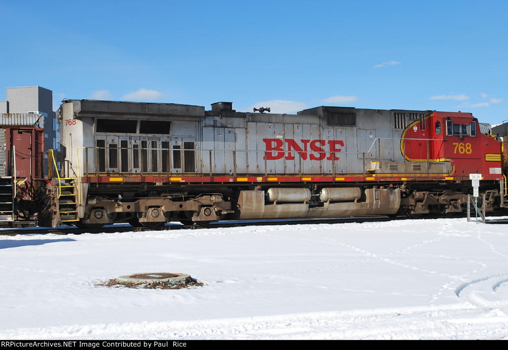 BNSF 768